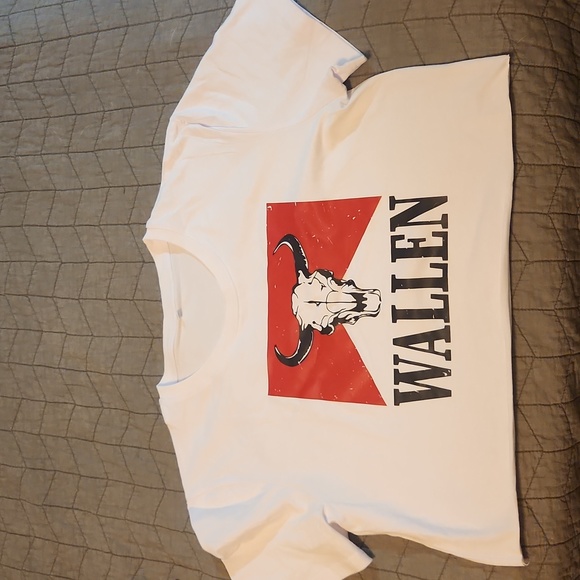 Tops | Morgan Wallen Crop Tee Large | Poshmark